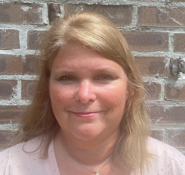 Amanda Hooks's Instagram, Twitter & Facebook on IDCrawl